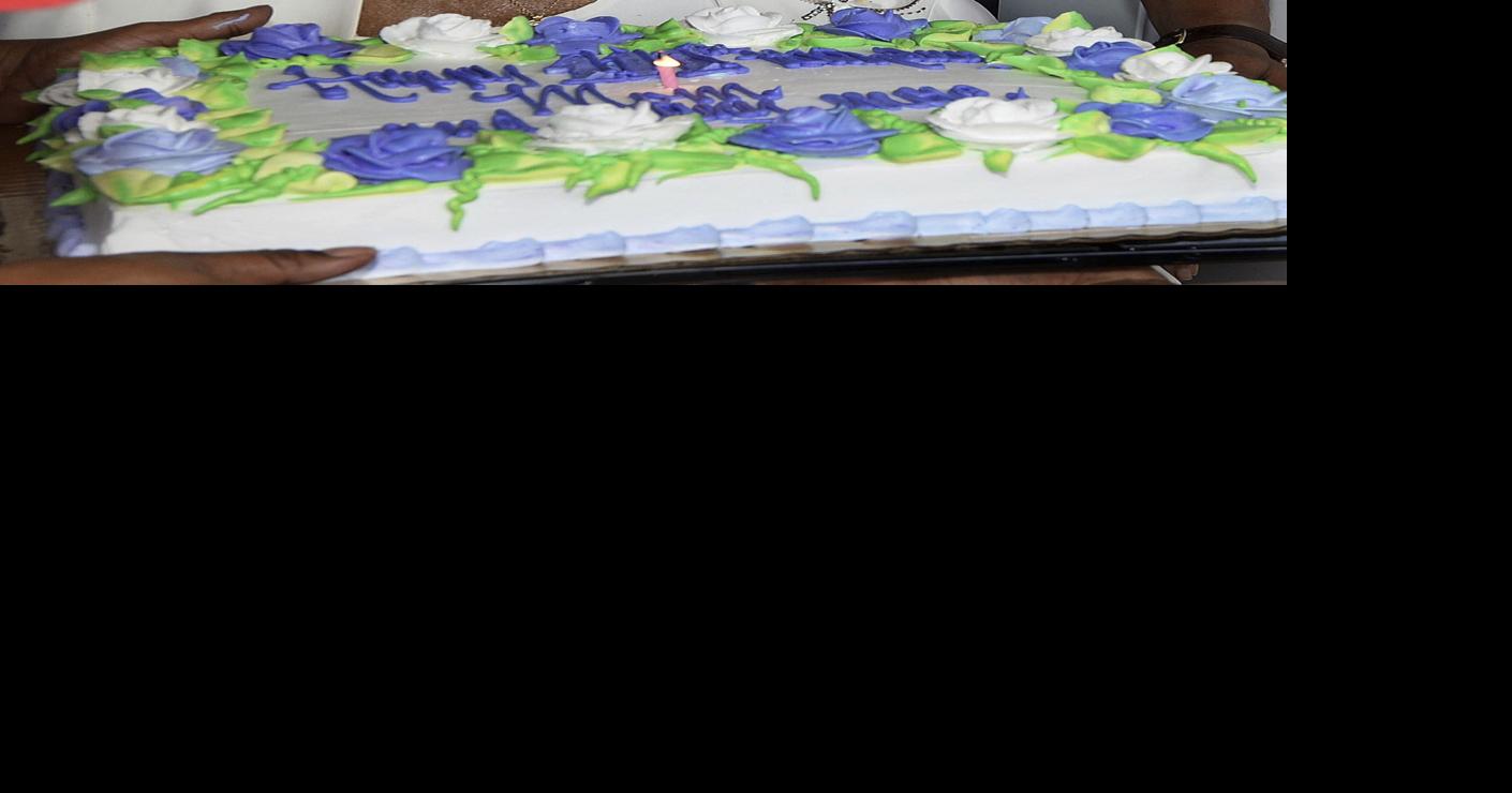 Hester Ford, oldest living American, dies at 115 ... or 116 ...