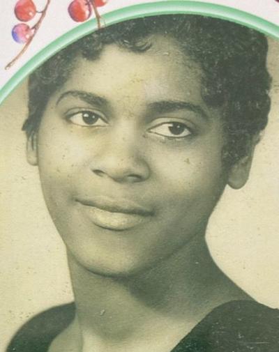 Amelia Lydia Stokes, 82, model and licensed esthetician | Obituaries ...