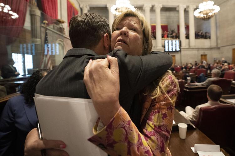 Tennessee’s House expels 2 of 3 Democrats over guns protest | News ...