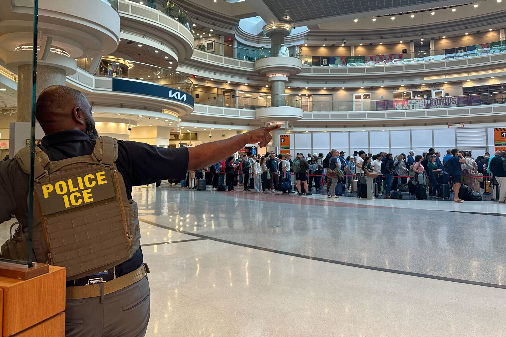 ICE agents deployed to Philly airport amid TSA worker shortage, long ...