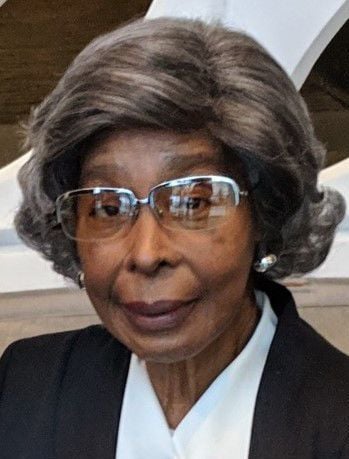 Edna W. Delk, retired real estate entrepreneur and independent stock ...