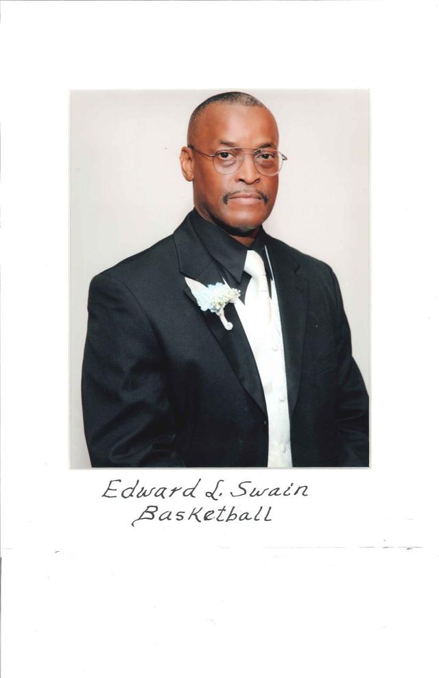 Former Chester star Eddie Swain to be inducted into Delco Athletes Hall ...