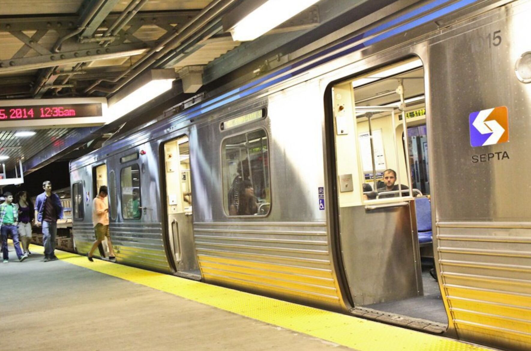 SEPTA crimes at lowest levels in decade, with drop in homicides, cell ...