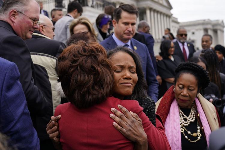 Biden warns of dangers posed by 'big lie,' rewards heroes of Jan. 6 ... Biden warns of dangers posed by 'big lie,' rewards heroes of Jan. 6 ...