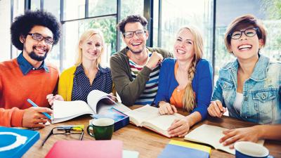 How to make friends in college | Student Life | phoenix.org