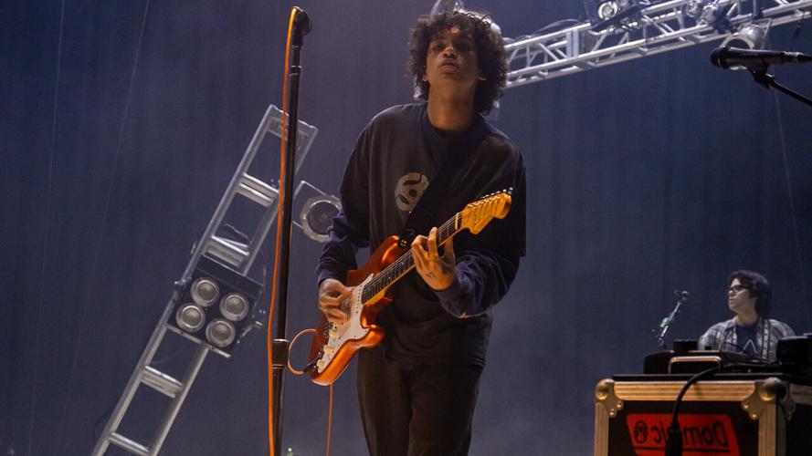 Review: Dominic Fike at Arizona Financial Theatre | Music | phoenix.org