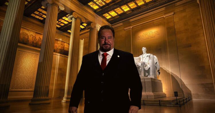 Celebrating America: Phoenix vodka company wants to close divide | Food ...