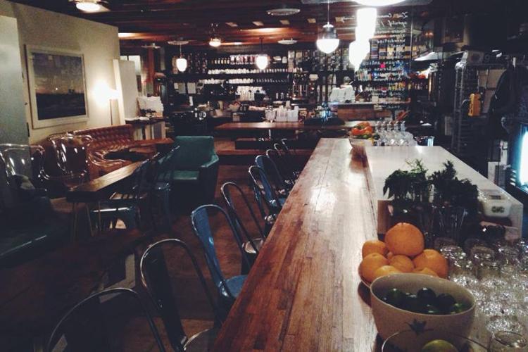 Switch up the scene: 5 unique Phoenix bars | Guides | phoenix.org