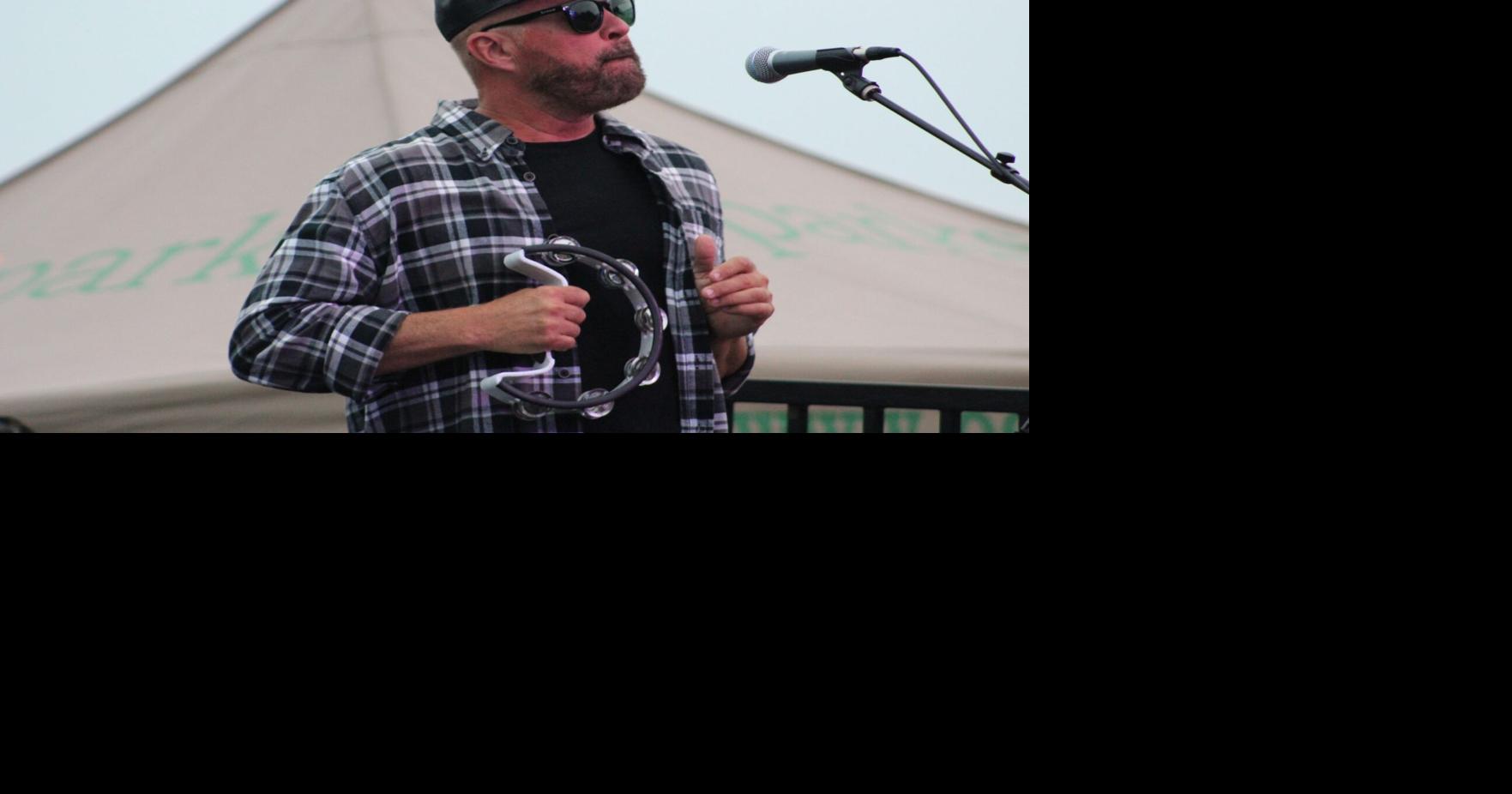 Show Will Go on for Tijuana Dogs at StillWater | | picketfencemedia.com