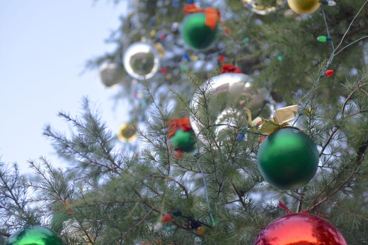 Annual Christmas Tree Lighting Ceremony Lights Up Historic Town Center ...