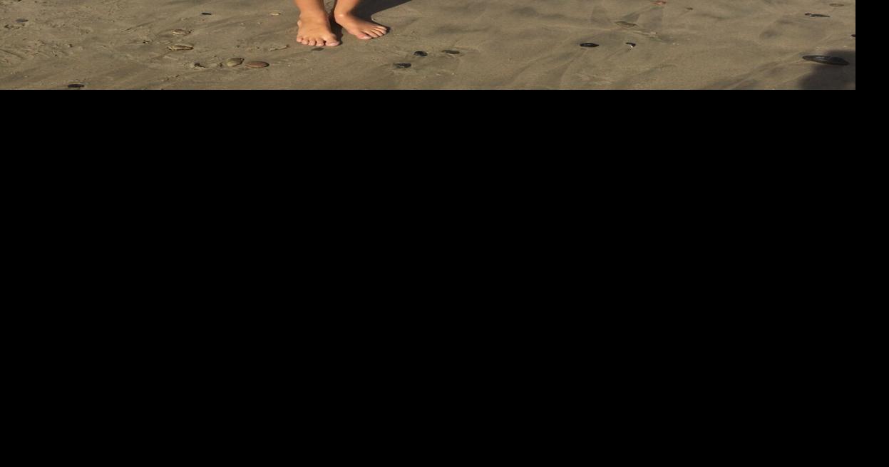 Grom of the Week: Makayla Moss | | picketfencemedia.com