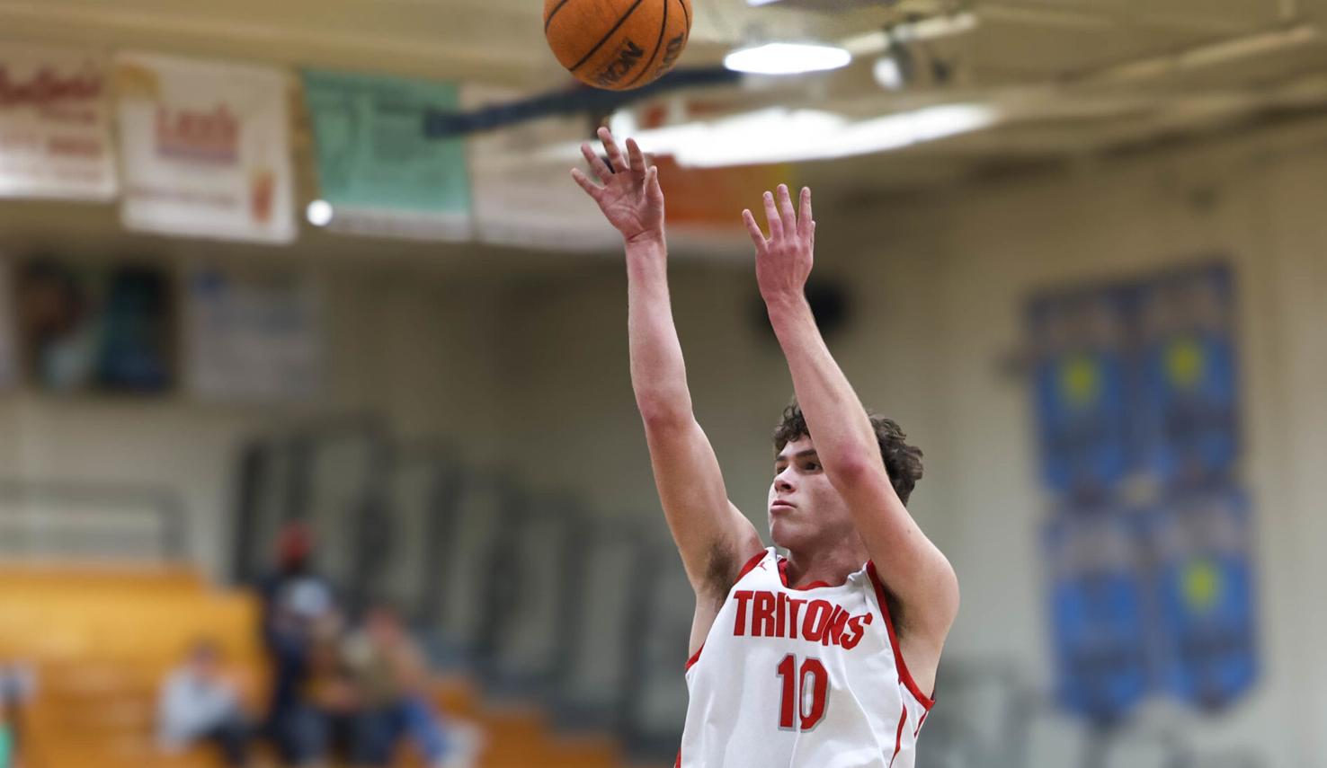 Tritons Roundup: Christian Fernandez Scores School-Record 48 Points as ...