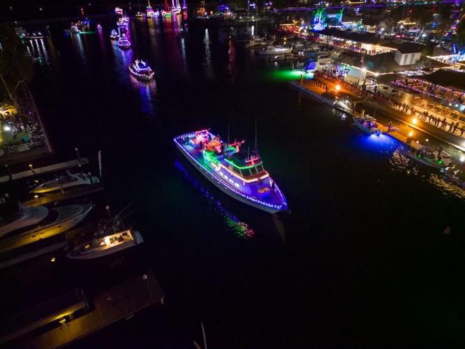 GALLERY: Festive Boats Cruise for 48th Annual Boat Parade of Lights ...