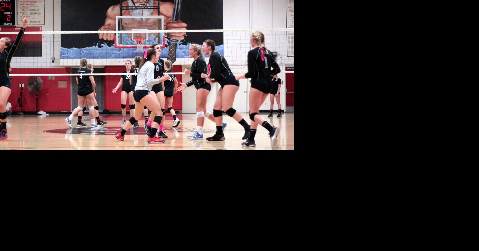 Dolphin Report: Red-Hot Volleyball Team Heads to Playoffs | Sports ...