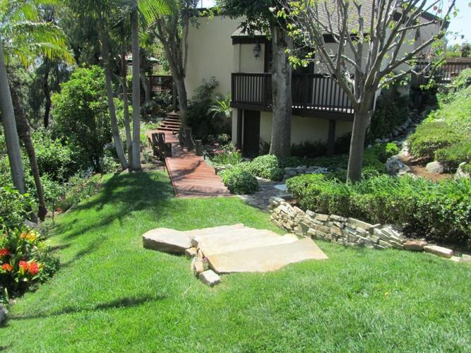 Full Bloom: San Clemente Garden Club to Host Annual Tour May 20 | Eye ...