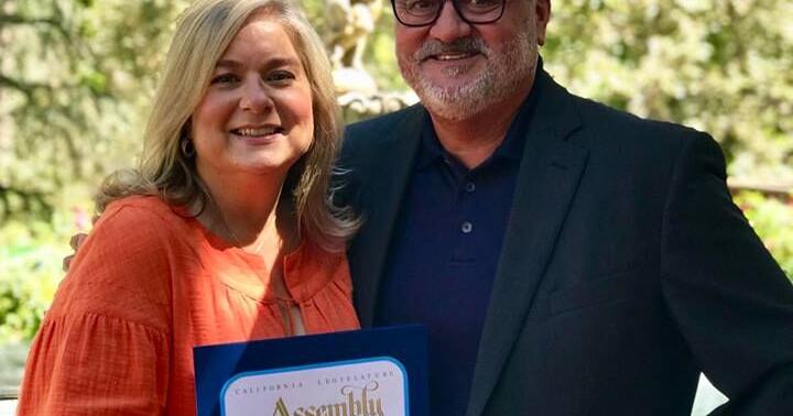 Bonnie Small Awarded 2018 Visionary Women Caregiver Award by Alzheimer ...