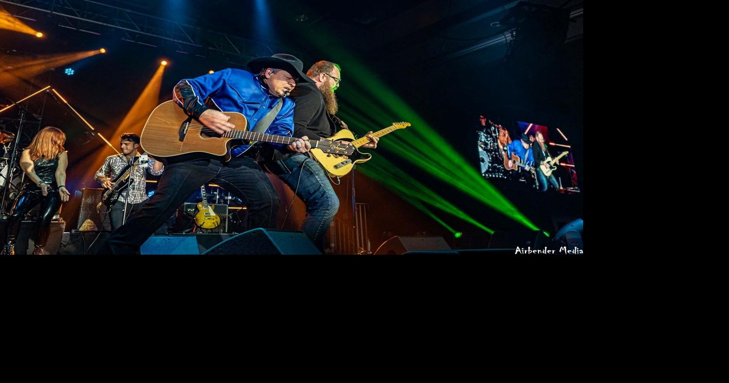 On Stage at The Coach House: ‘The Garth Guy’ Dean Simmons | Getting Out ...