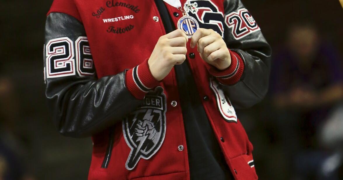 Berlyn Davis Captures Second Consecutive State Wrestling Bronze ...