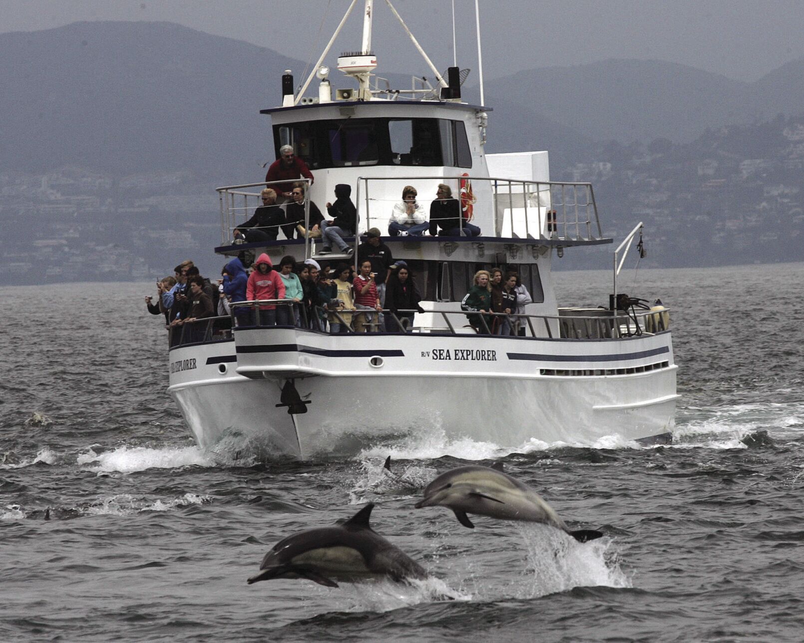 On the Ocean: Q&A with R/V Sea Explorer Captain | | picketfencemedia.com