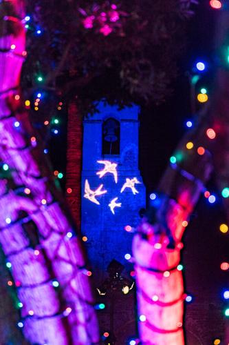 First Christmas Tree: Mission San Juan Capistrano Hosts First Christmas ...