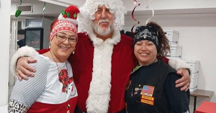 HOHP brings Christmas joy to CG veterans | Casa Grande Area News ...