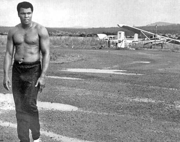 Muhammad Ali trained for 1976 Norton fight at Show Low, Az Airport ...