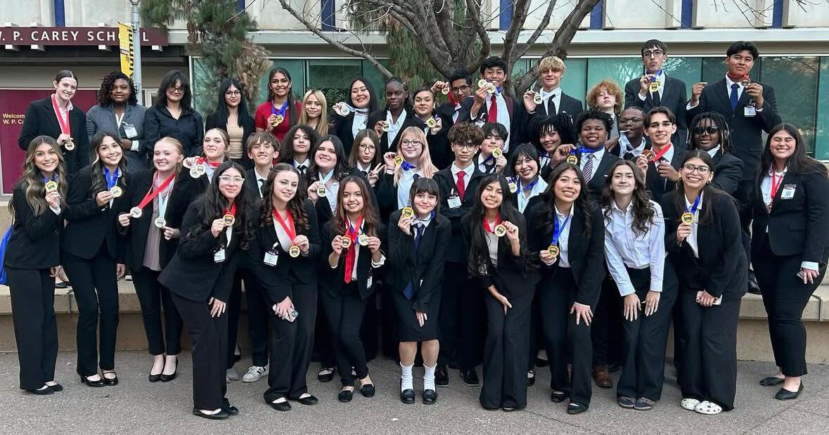 San Tan Foothills FBLA wins 23 medals at regional competition ...