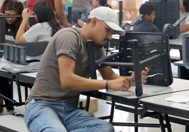 Eloy volunteers @ Curiel Primary School 8/10/19 | News | pinalcentral.com