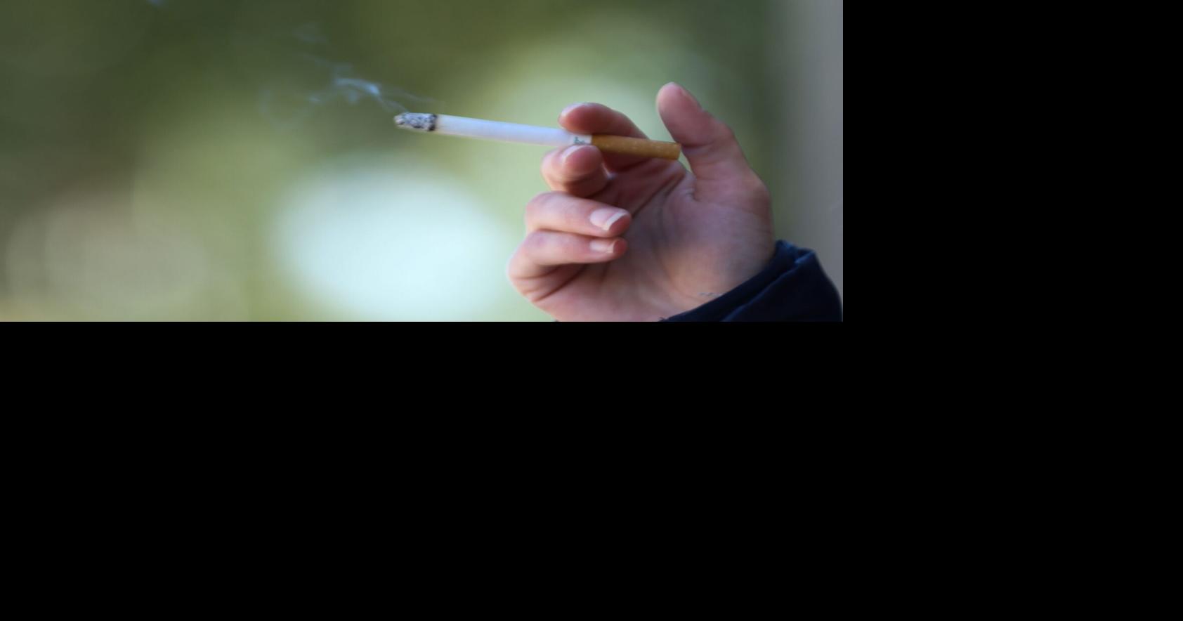 Facing deadline, legislators try to raise smoking age to 21 | Politics ...