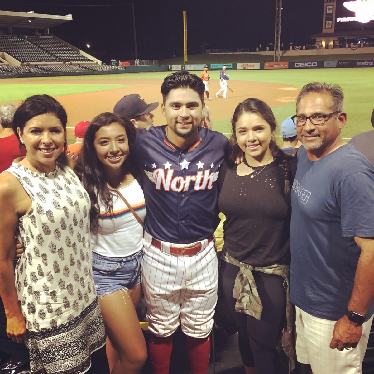 Love of baseball, softball is a Stankiewicz family affair | Arizona And ...