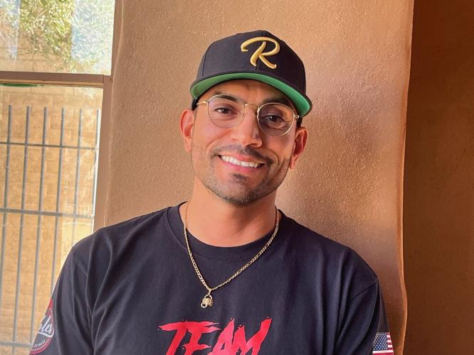 Lifetime boxer from Florence turns pro at last | News | pinalcentral.com