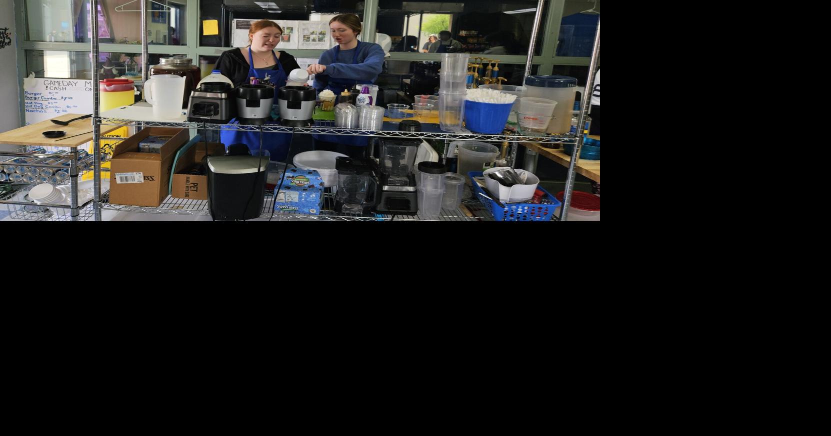 Kendra Wilson of CGUHS is first sophomore to win state office | Casa ...