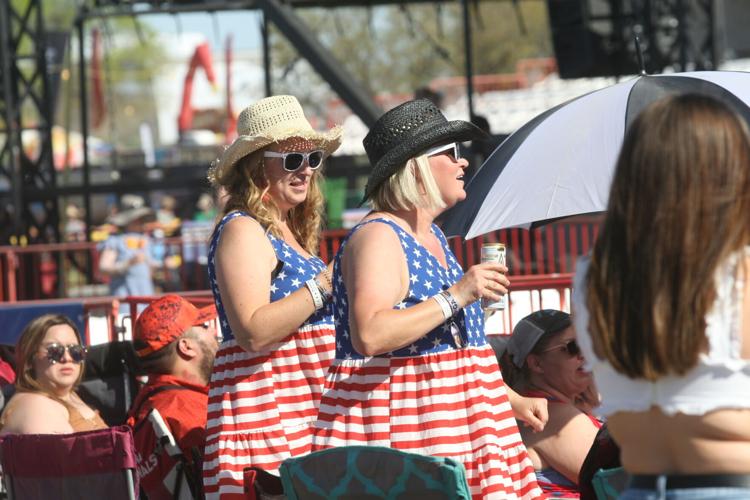 Country Thunder Friday photos | | pinalcentral.com