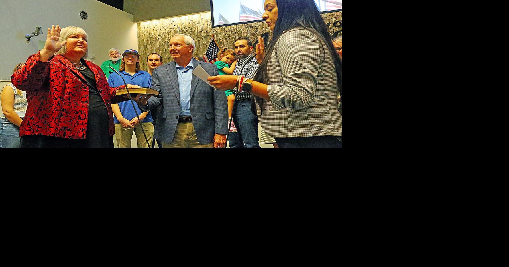 Smith sworn in as first female mayor of Maricopa | News | pinalcentral.com