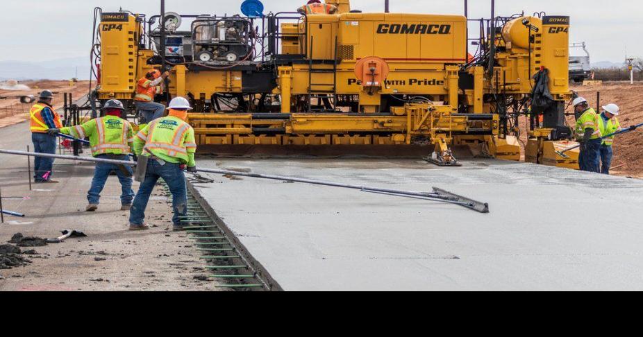 Paving work starts on Gateway Freeway | Local News | pinalcentral.com