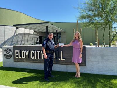 Eloy PD receives $10K donation | News | pinalcentral.com