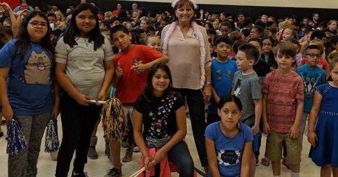 Cholla Elementary says goodbye to longtime principal | Casa Grande Area ...