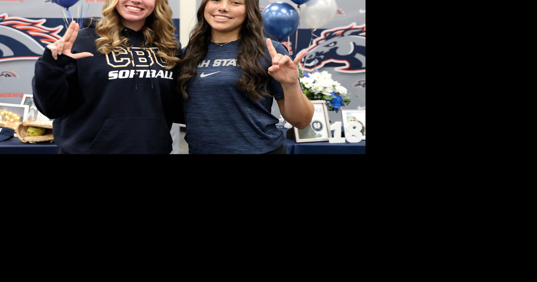Poston Butte duo sign to play D1 softball | Sports | pinalcentral.com