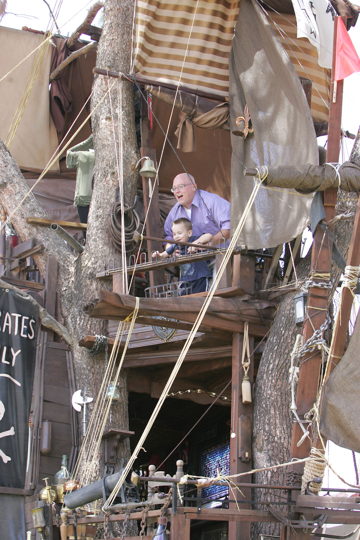 Pirate ship treehouse | Featured | pinalcentral.com