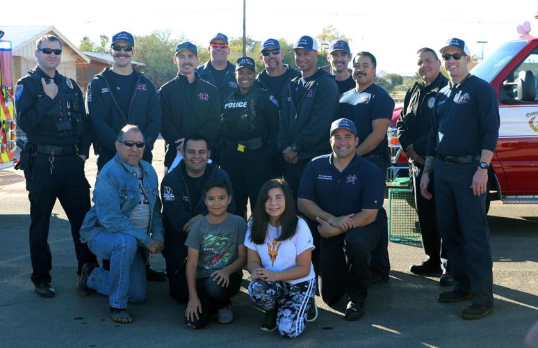 Eloy Fire District's Adopt-a-Family 12/24/18 | News | pinalcentral.com