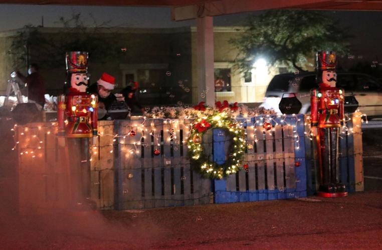 EESD Christmas drive-thru 12/15/20 | News | pinalcentral.com