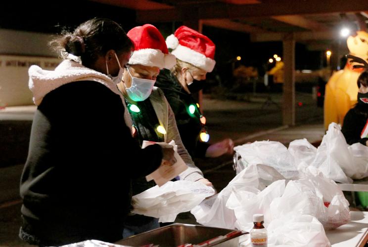 EESD Christmas drive-thru 12/15/20 | News | pinalcentral.com