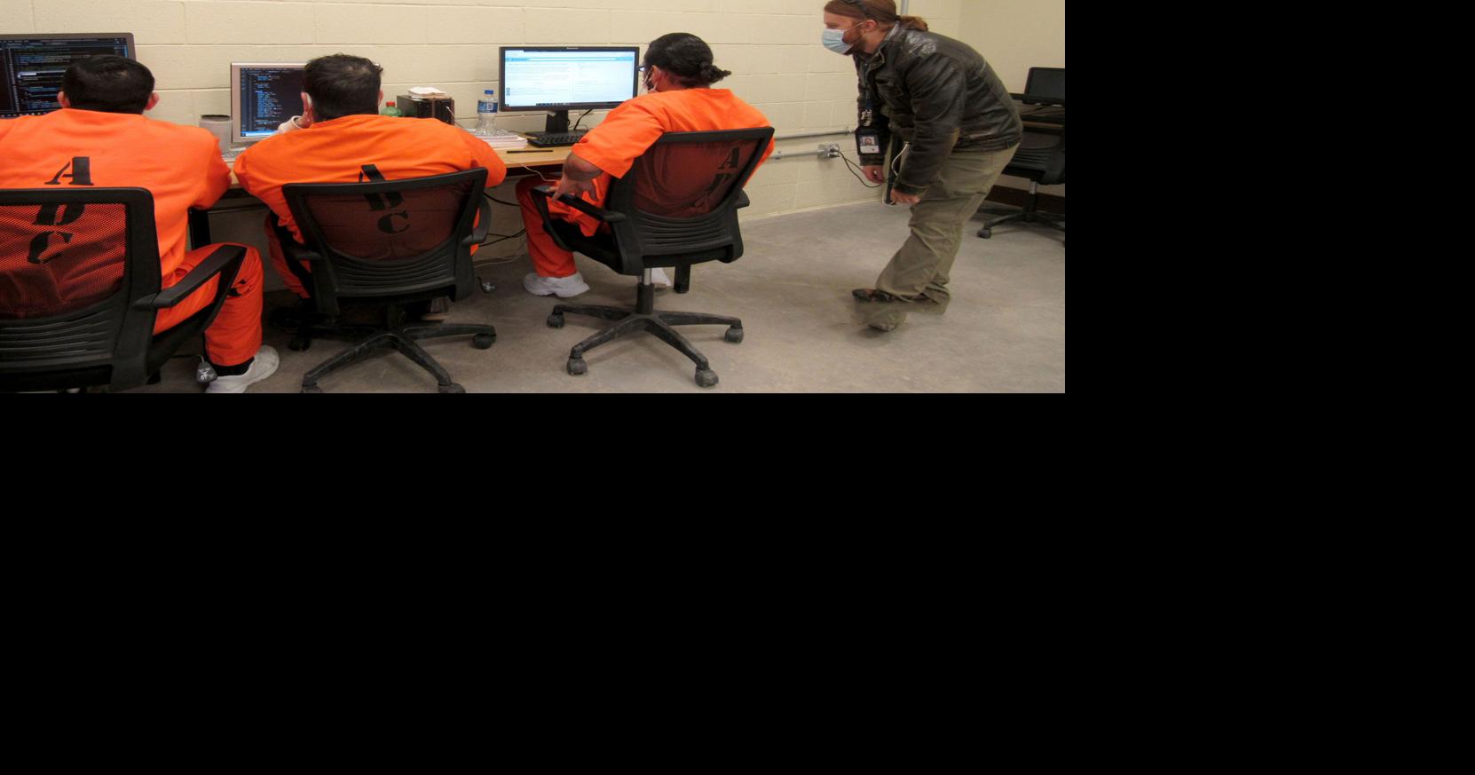 CoreCivic inmates in Eloy learn computer coding | News | pinalcentral.com