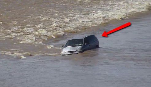 Van stuck in flooded wash Sunday 'rescued' Tuesday | Arizona News ...