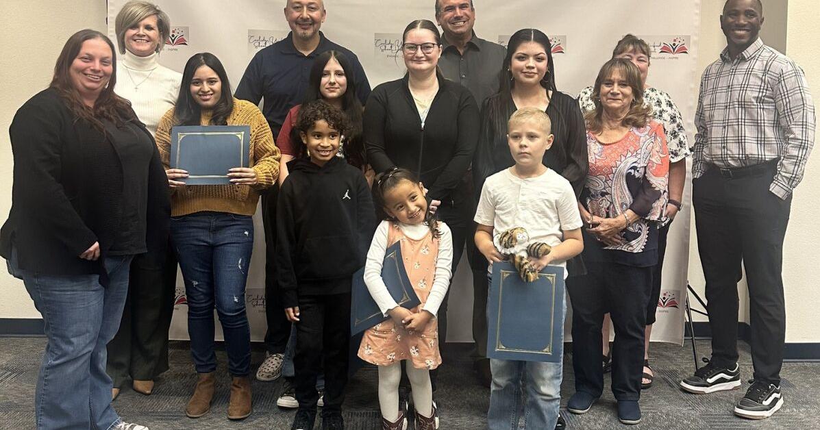CUSD students, faculty receive awards | Education | pinalcentral.com