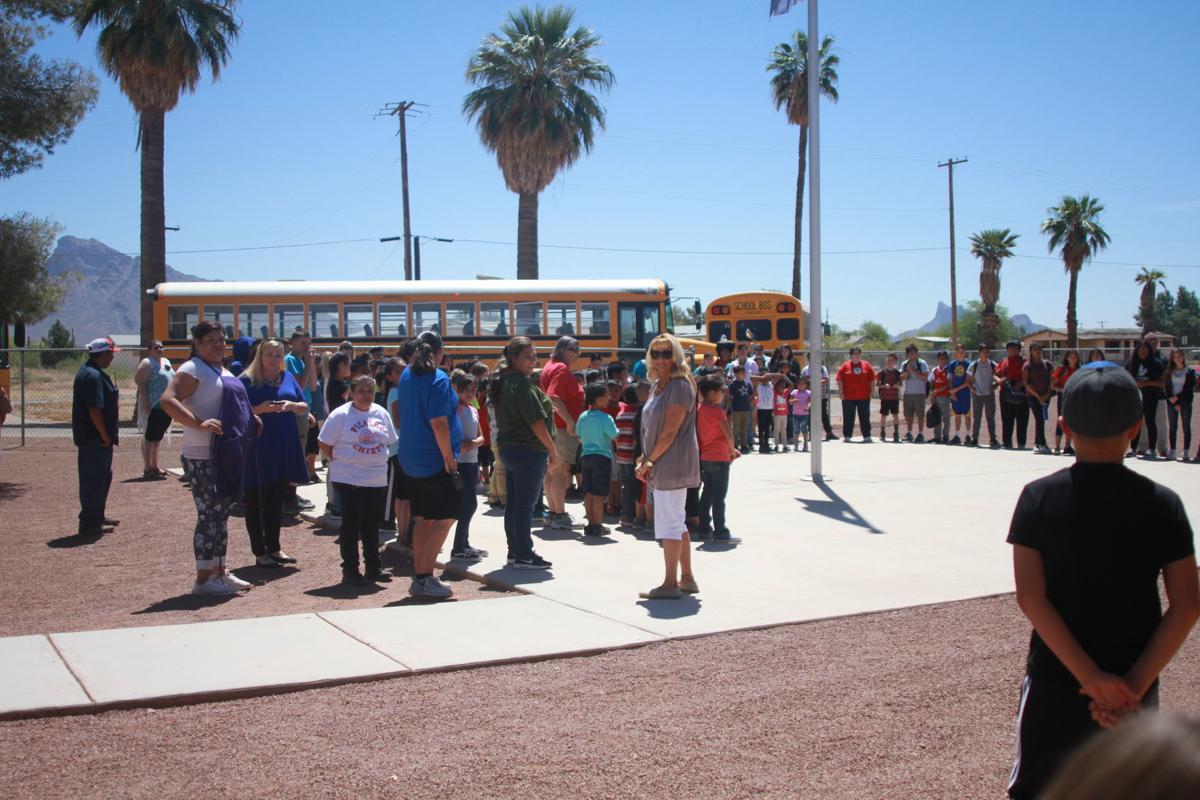 Picacho school dedicates wing to retiring teacher | News | pinalcentral.com