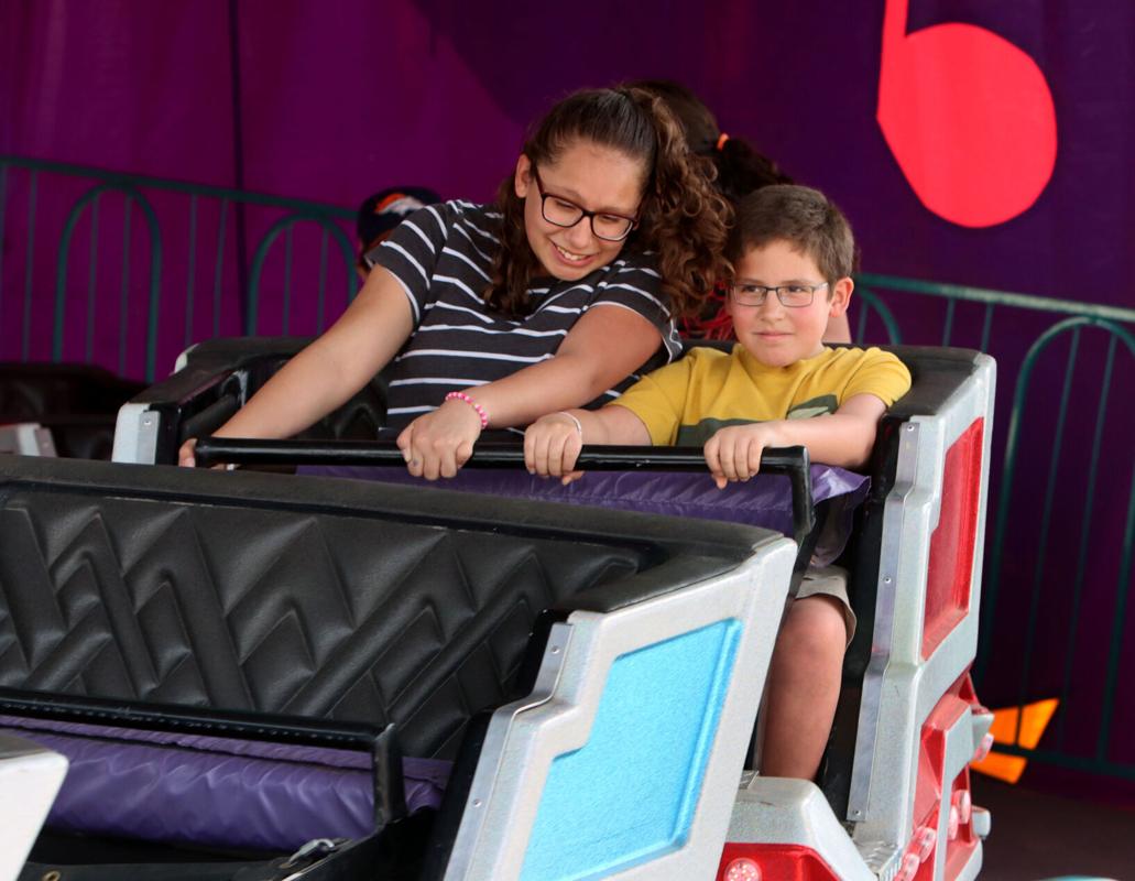 Pinal County Fair features entertainment, rides, games, animals and ...