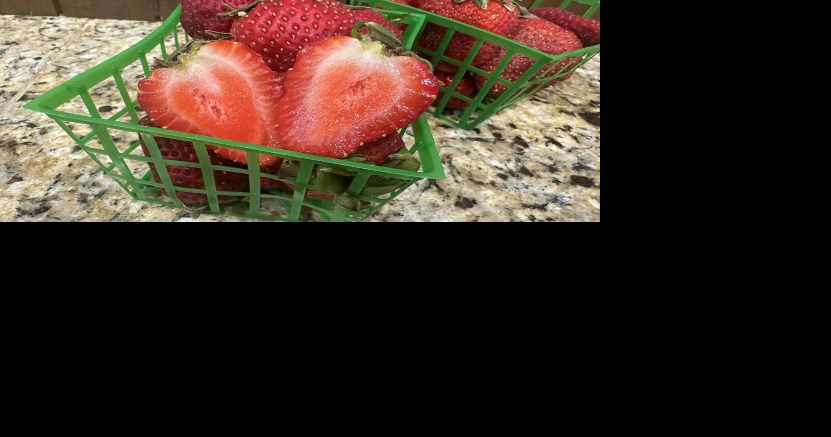 Simple or Not Kitchen: Strawberries always abundant, do many things ...
