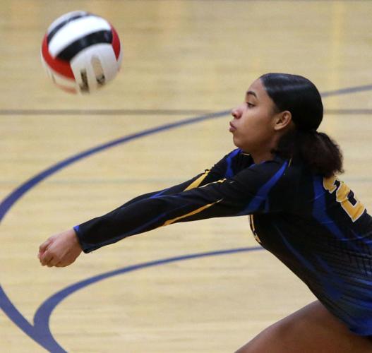 Casa Grande Union vs. Desert Mountain volleyball | Sports ...