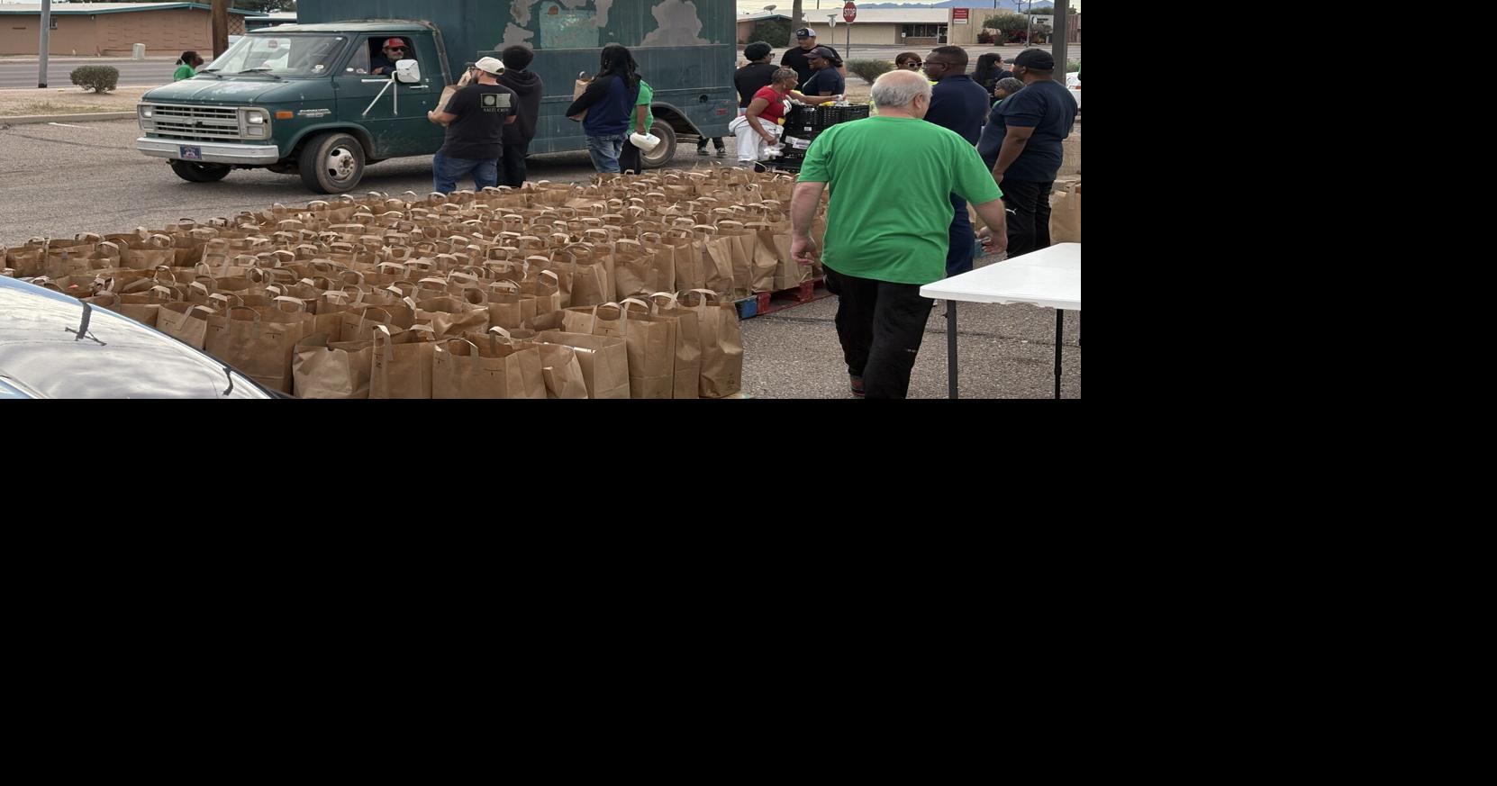 Hope International Food Pantry gives away Thankgiving food | Coolidge ...